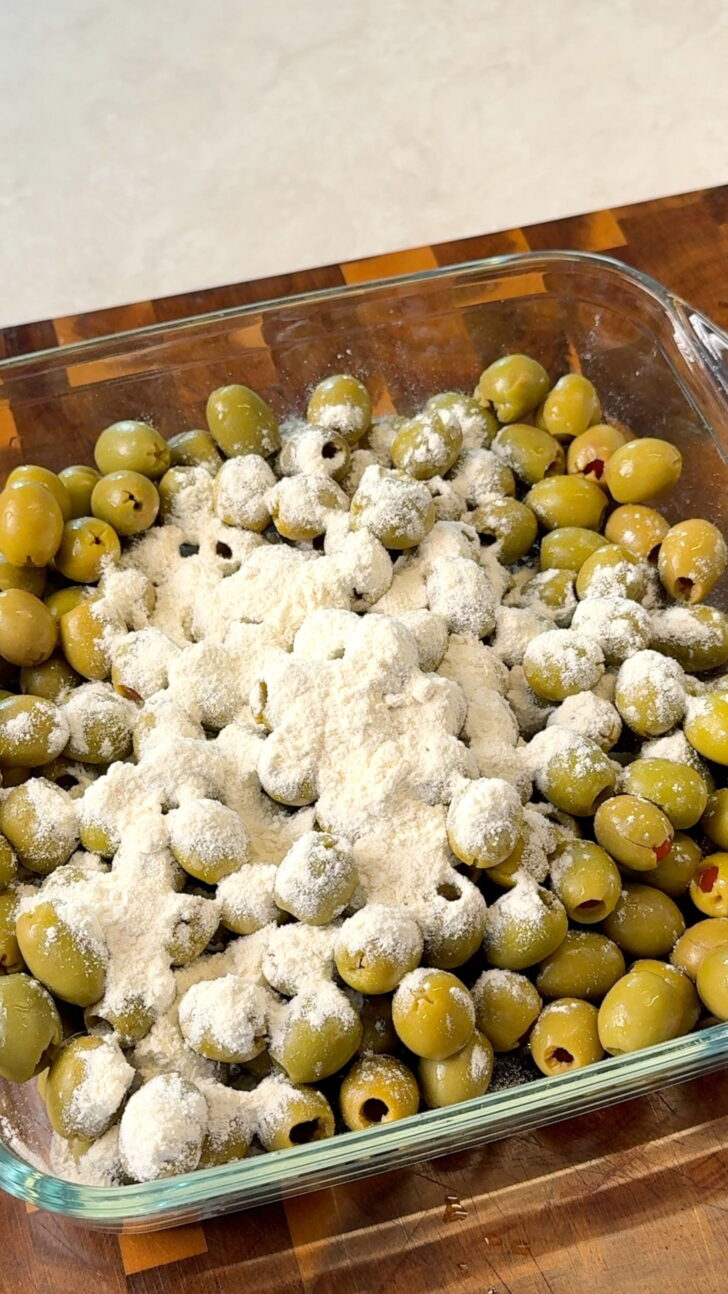 Crispy Fried Olives With Garlic Aioli (Vegan, No Eggs)